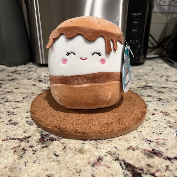 Squishmallows | Toys | New Carmelita The Smore Squishmallows | Poshmark